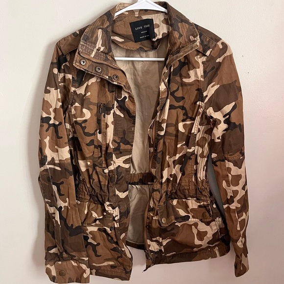Great Description About Love Tree Camo Jacket